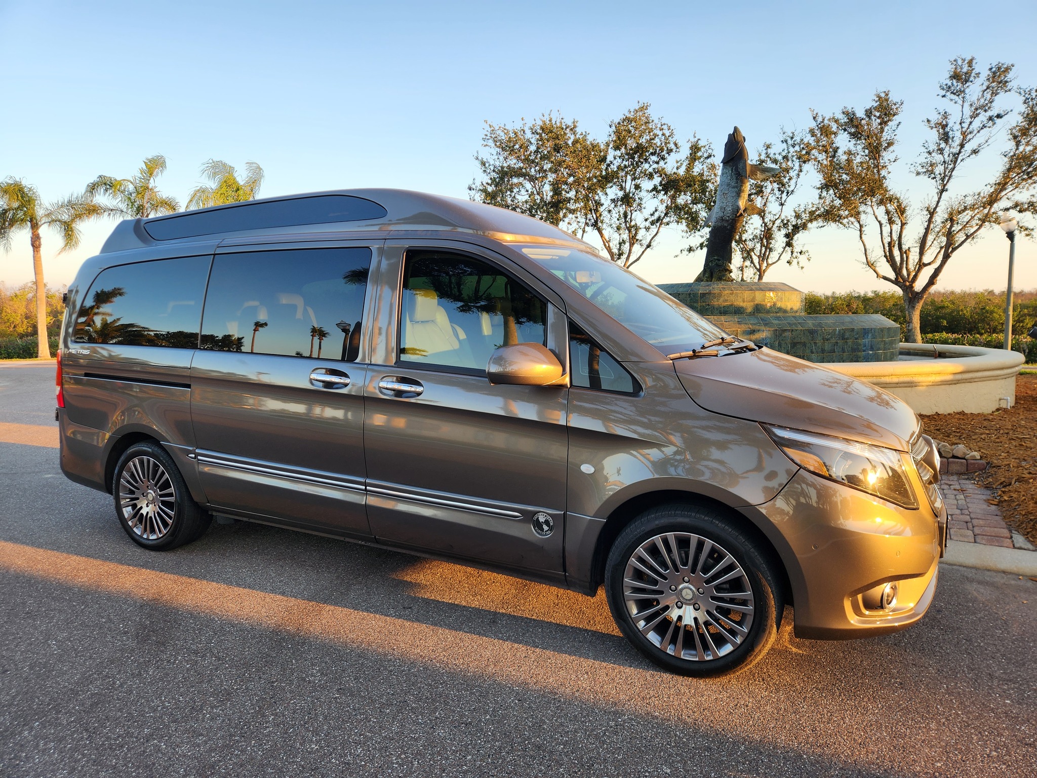 Platinum Limo Key West | SUVs & Sprinter Vans in Key West